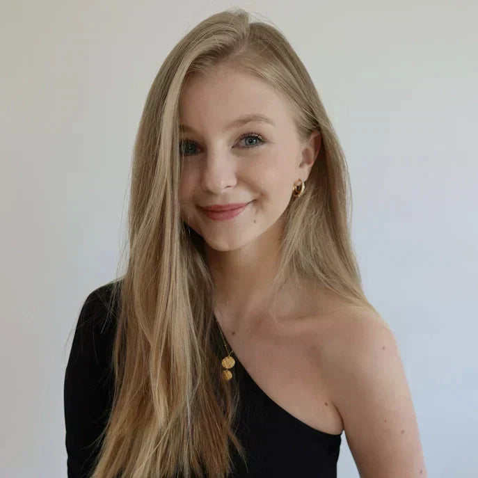Elena Anna Mayr – GU Online-Shop